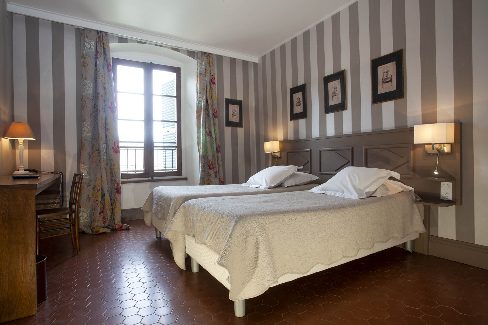 Duo Rooms – Hotel Central Bastia